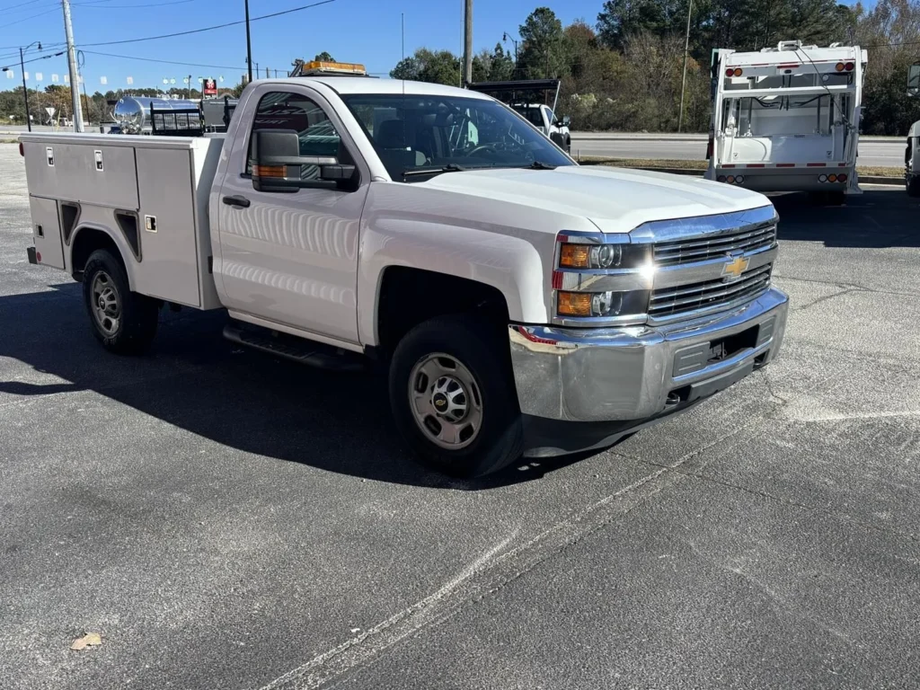 2016 Chevrolet Silverado - Matthews Motors